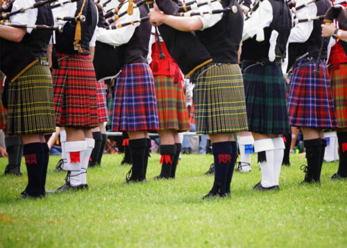 What is The Best Way To Wear a Kilt Casually?